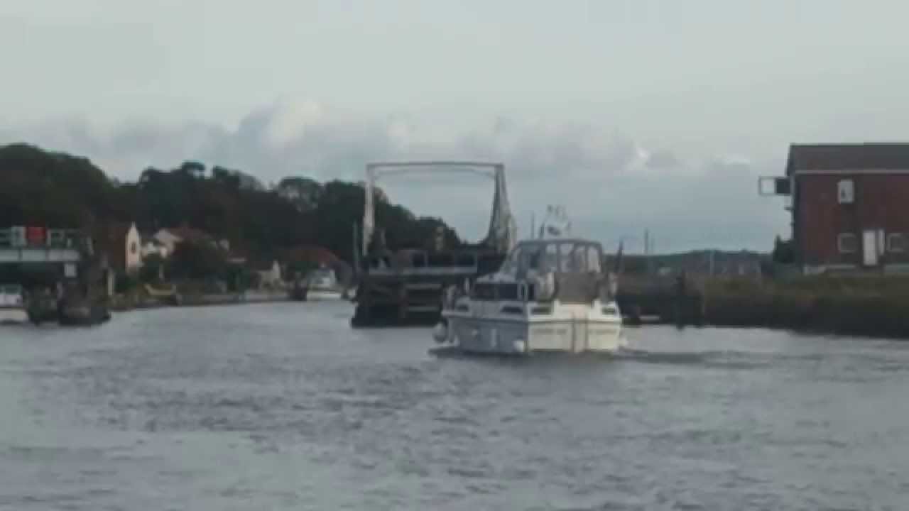 Norfolk Broads - Reedham Swing Bridge October 2014 - YouTube