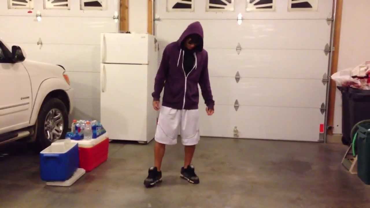 Dombee dancing to Wanted To by Infected Mushroom - YouTube