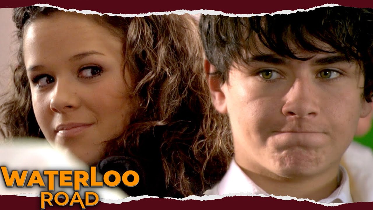 Lauren’s crush on Finn comes to fruition | Waterloo Road - YouTube