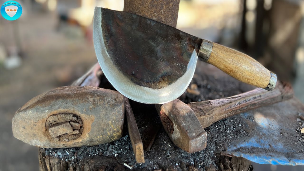 THE MOST BEAUTIFUL MOMENT OF HALF MOON CLEAVER MAKING PROCESS ...