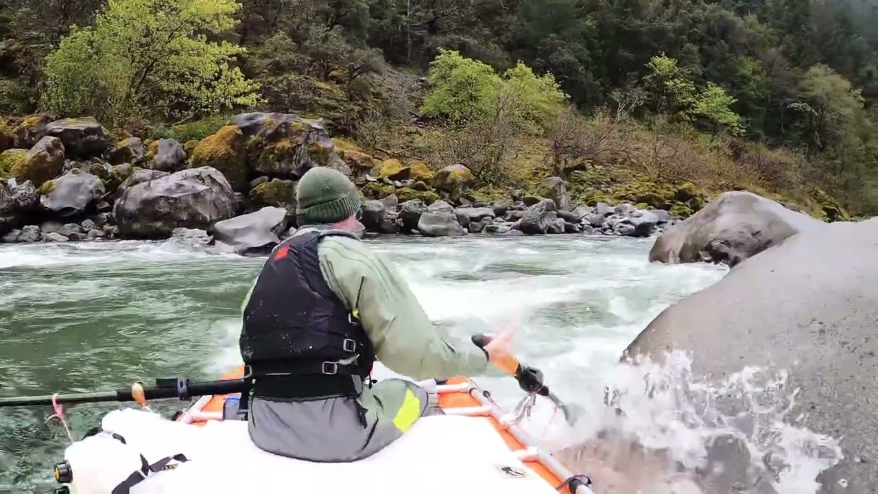 Rowing Blossom Bar on the Rogue River @ 3500 cfs - YouTube