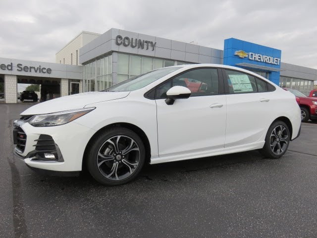 Chevrolet Cruze 2022 White Modified