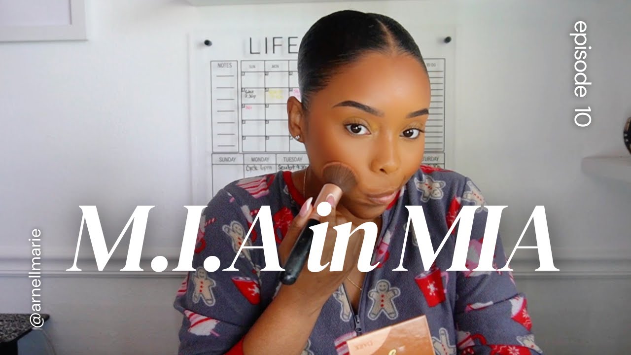 M.I.A in MIA | Christmas Wishlist, Hitting 2k Subs, New Pet, & More ...
