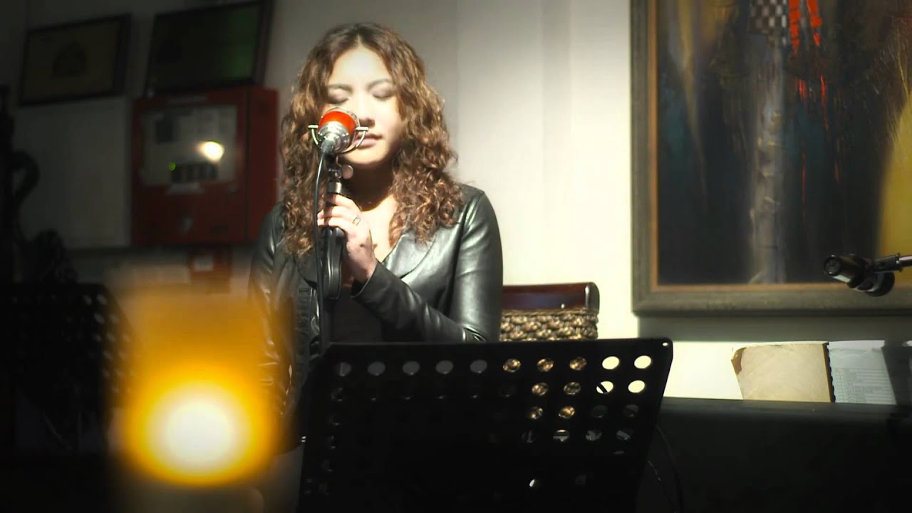 Dawn Ho - All the Way at Quarubar - YouTube Music