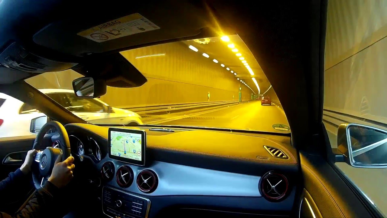 Mercedes CLA 250 Sport ... LOUD EXHAUST SOUND IN MÜNCHEN !!! - YouTube