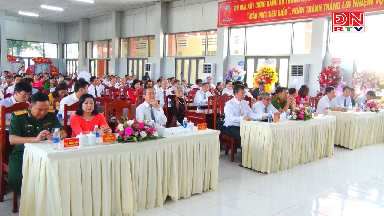 Huyện Thống Nhất: Thị trấn Dầu Giây đón nhận danh hiệu đạt chuẩn đô thị ...