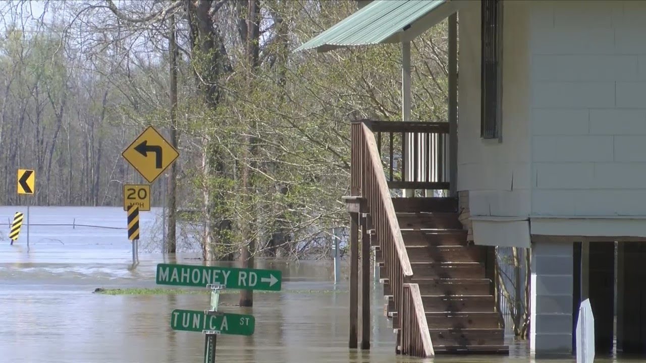 Latest updates on flooding, road conditions in area - YouTube