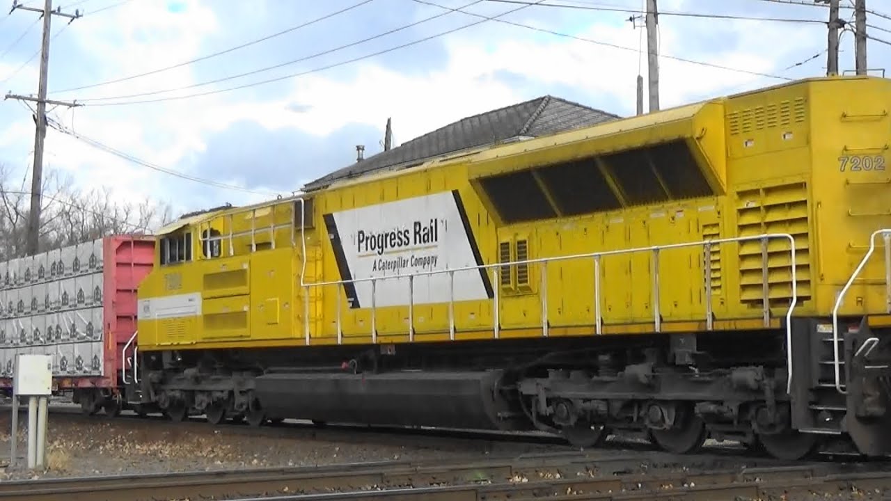 CN 3051 w/ EMDX T4 SD70AH & Mid DPU, West Chicago, IL - YouTube