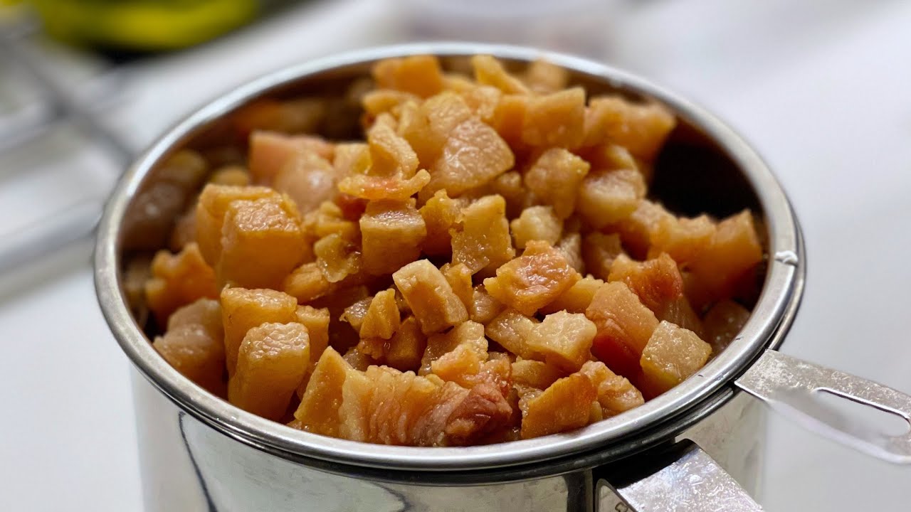 Crispy Lard Oil Recipe In 4K HDR - YouTube