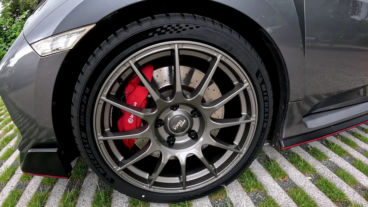 Protrack One Wheels R18 8J ET30 Anthracite Honda Civic Type R FK8 - YouTube