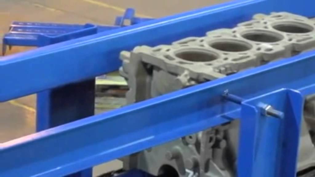 Accumulation Chain Conveyor - YouTube
