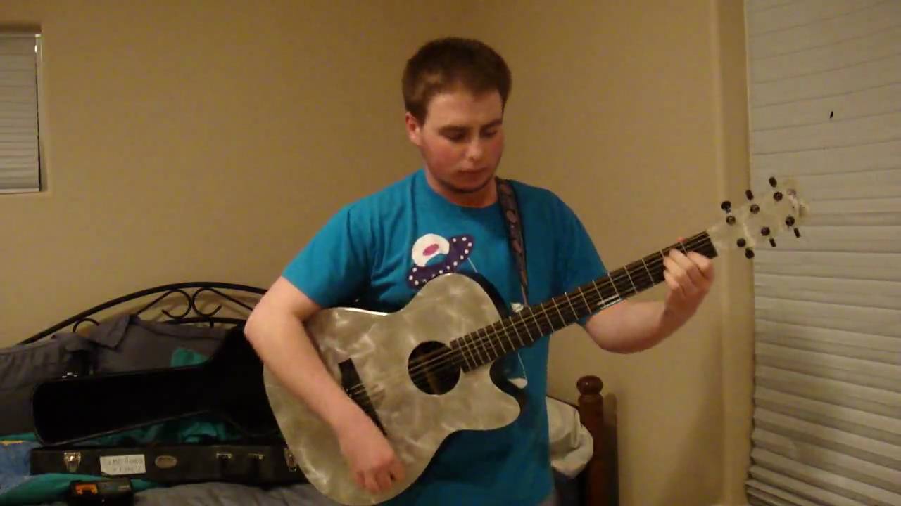 Andrew Tritter - Champagne Supernova (Oasis cover) - YouTube