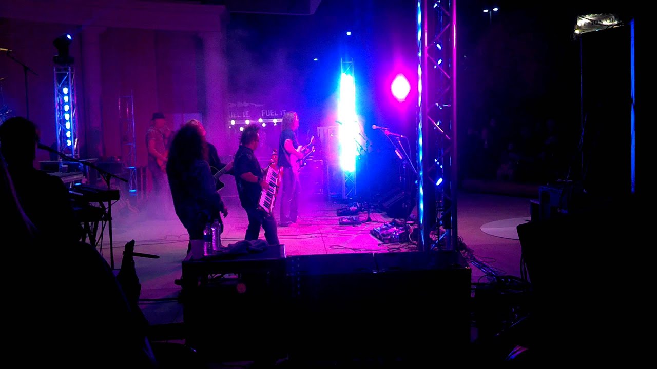 7 bridges Hotel California - Warren Ohio Amphitheatre - YouTube