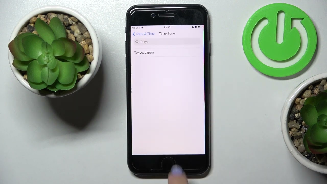 How to Change Date and Time on Apple iPhone SE 2022 - iOS Time Settings ...