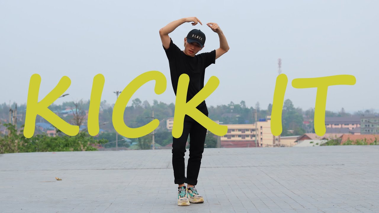 NCT 127 엔시티 127 '영웅 (英雄; Kick It)' Cover Dance By 'Chocola' - YouTube