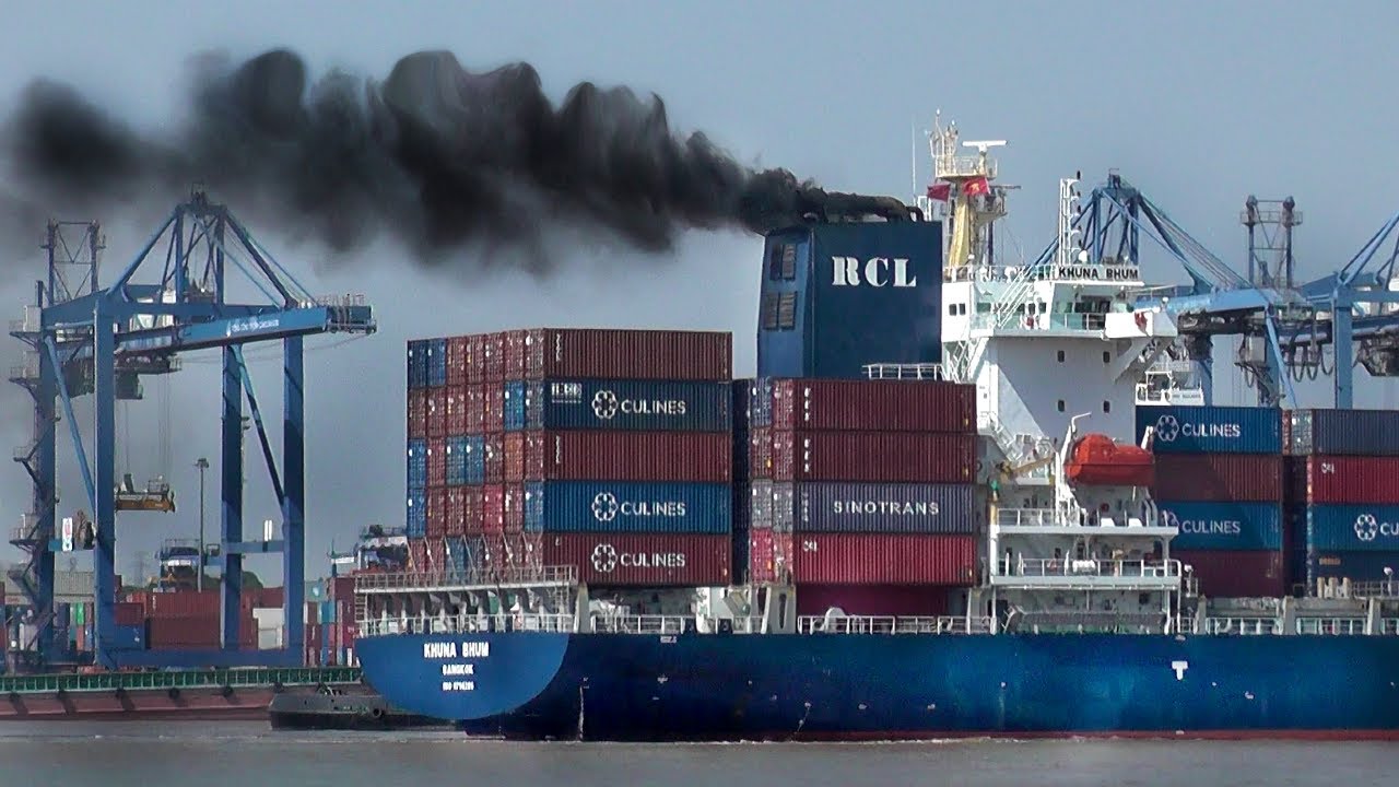 Port Action - Non Stop Ship Spotting at the Harbor #shipspotting - YouTube