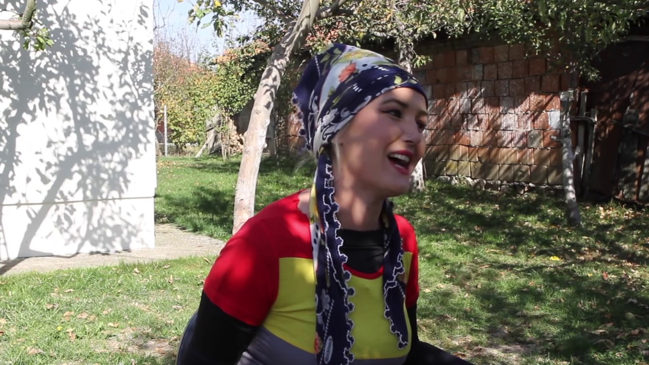 Humor 2018 (Adhurimi & Fiza) - Lajmi i rrejshëm - YouTube