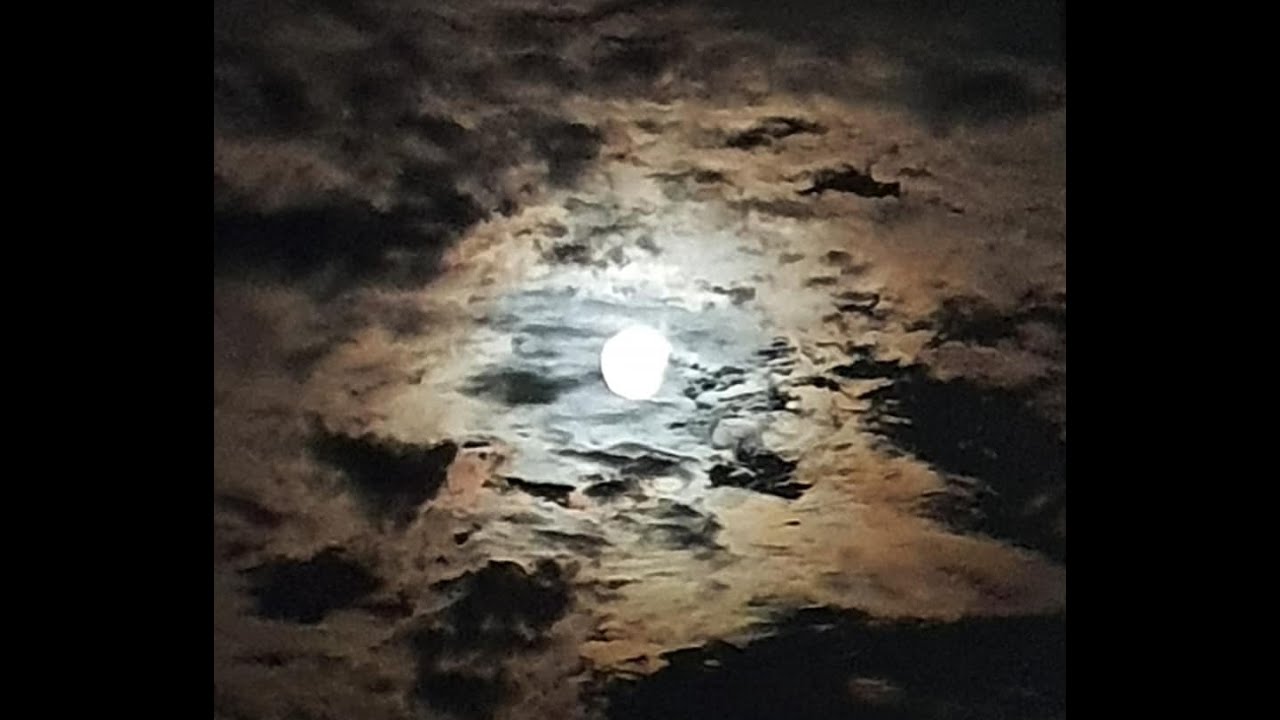 A Lua (MPB4) - YouTube