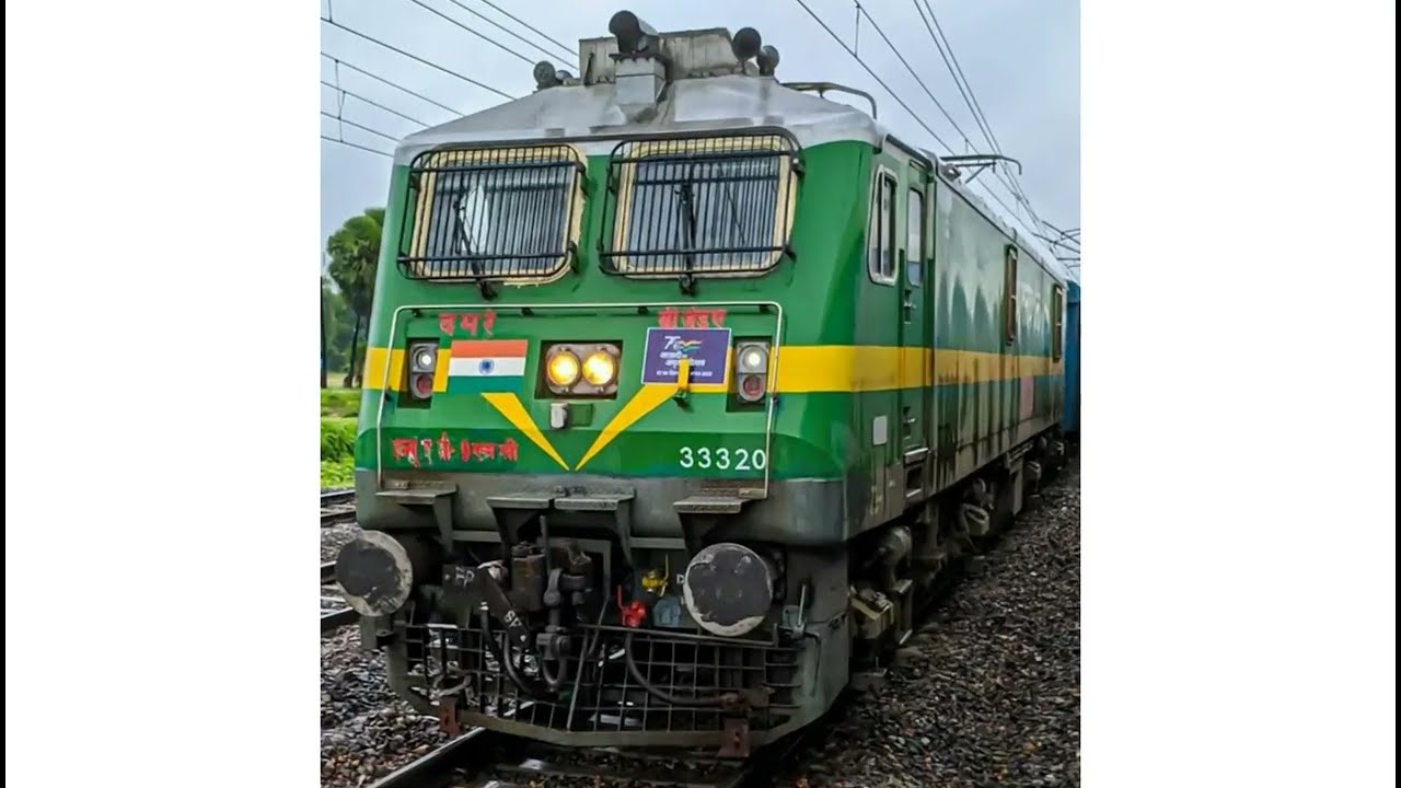 WAG9HC 33320 RARELY SILVER/GREEN/YELLOW/GREEN FREIGHT ENGINE HAULS ...
