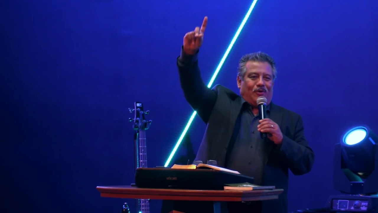 Una Débora para hoy -Daniel de los Reyes - YouTube