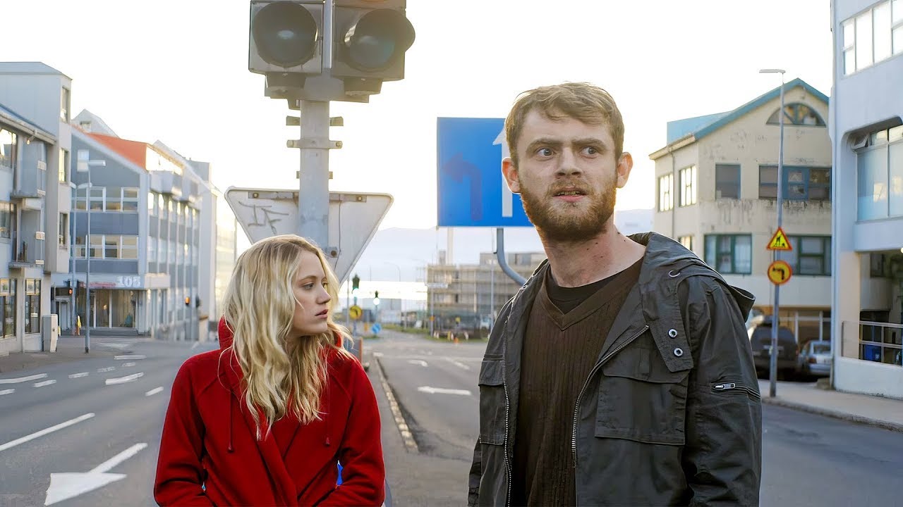 Couple Wakes up to Find Out They Are The Only 2 Humans Left on Earth ...