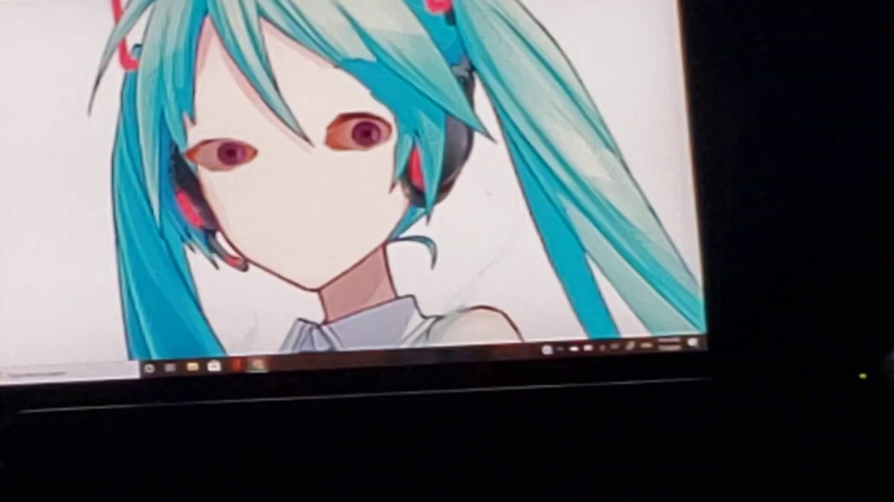 miku's always watching... (low-tier quality) - YouTube