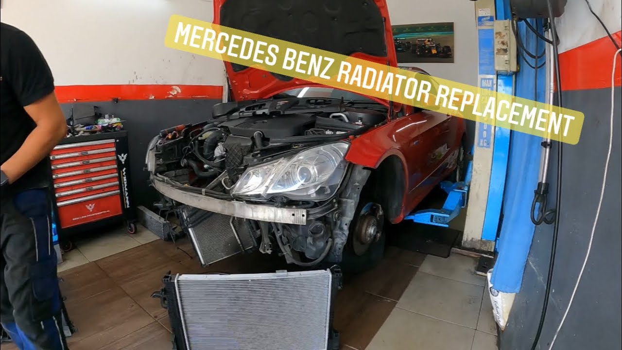 Mercedes Benz w212 radiator replacement - YouTube