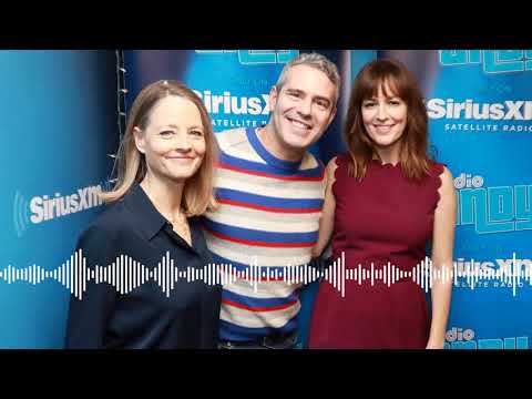 Jodie Foster learned to separate public and private life at a young age