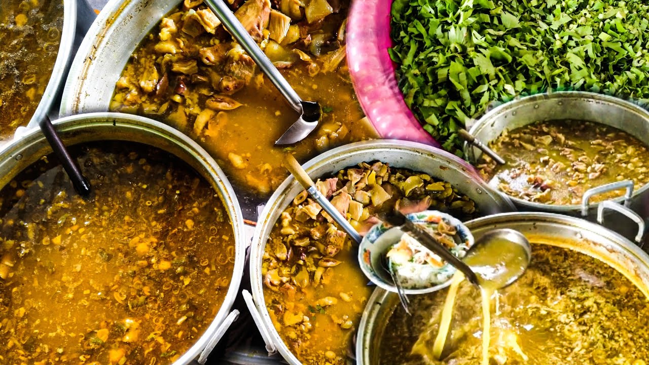 BAIYUUHH!!WARUNGNYA KECIL DI POJOKAN TAPI 20 Kg DAGING SAPI & 6 PANCI ...