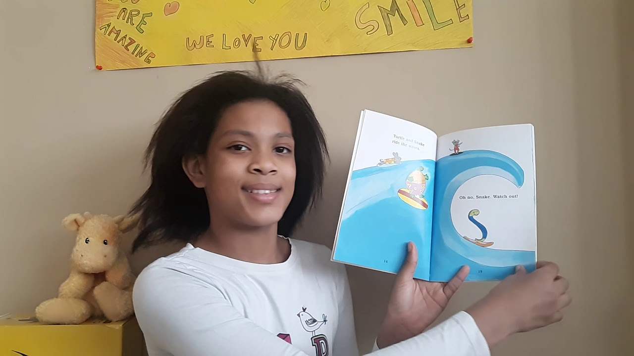Turtle and Snake's Day at the Beach - YouTube