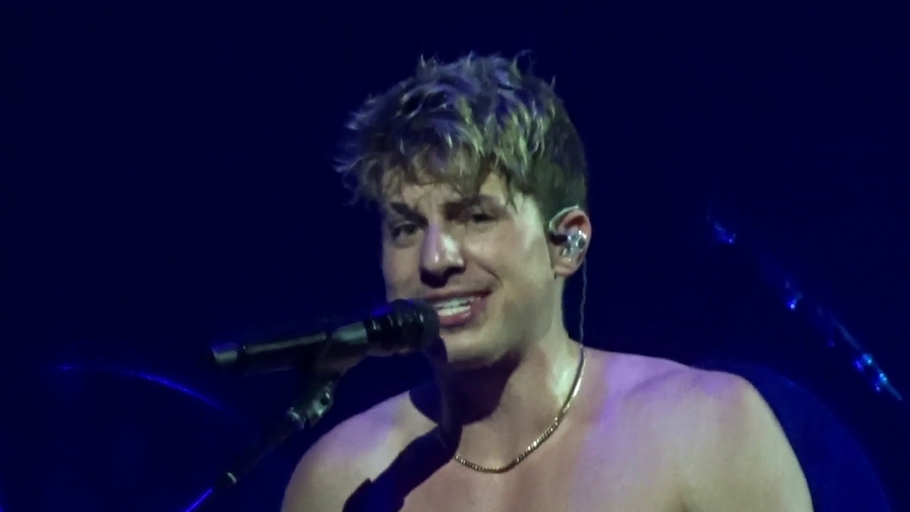 Charlie Puth - VoiceNotes Tour 2018 - YouTube