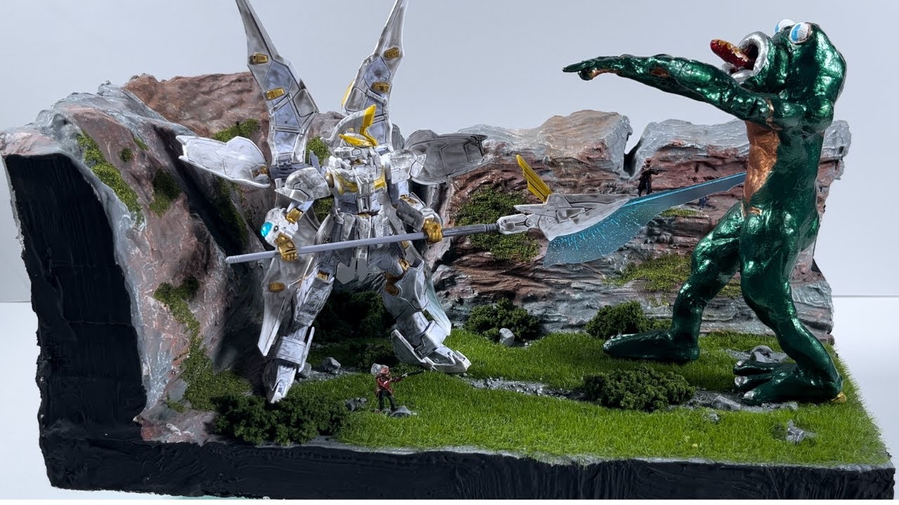 Monster Frog and Gundam Showdown in the Wild West | Diorama - YouTube