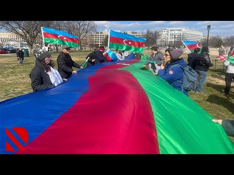 ABŞ-da yaşayan azərbaycanlılar Konqres önündə Xocalı qətliamının qurbanlarını anır - ŞƏRHSİZ