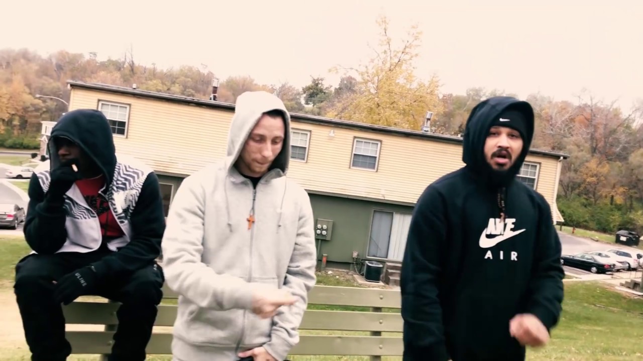 STICCUPKIID (QUIT TALKIN) MOZZY SLEEP WALKIN *REMIX*OFFICIAL VIDEO ...