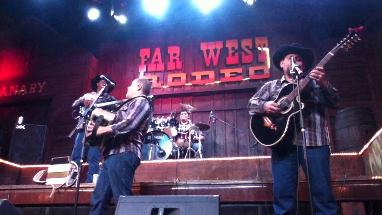 Ricardo Guzman Live Far West Rodeo - YouTube