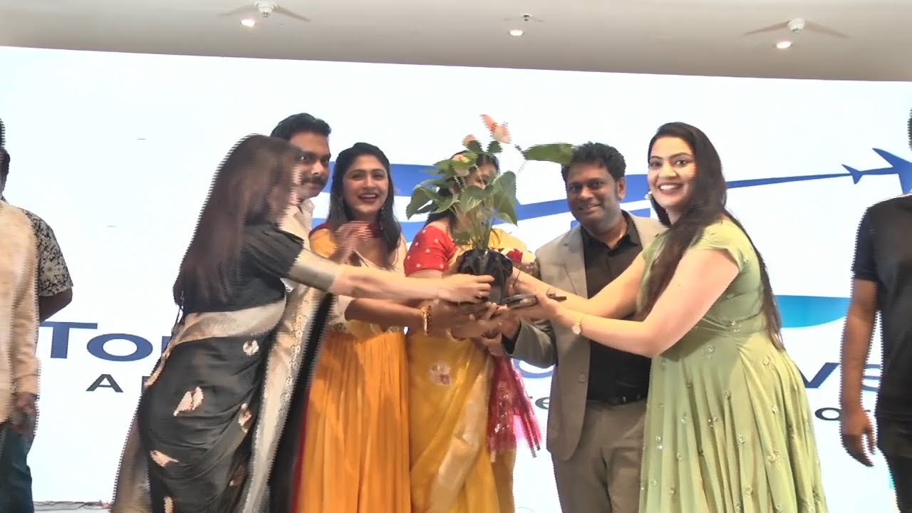 RL Tours and Travels 2nd Anniversary Celebrations | Geetha Madhuri ...