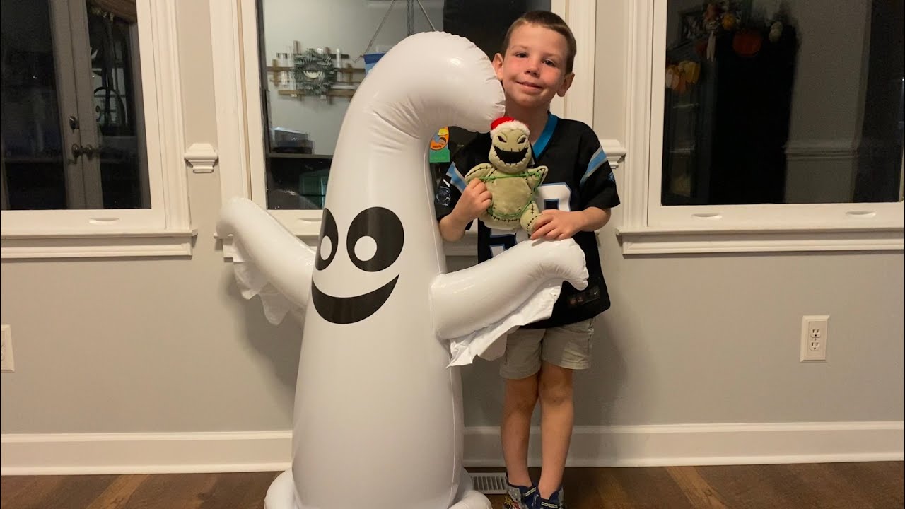 Ghost INFLATABLE blow up + OOGIE BOOGIE animated plush REVIEW #blowup # ...
