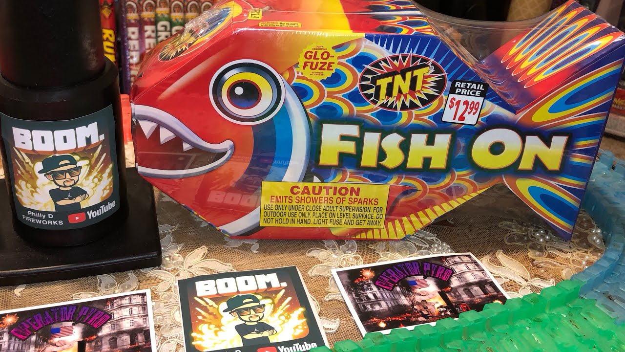 TNT FIREWORKS 🐠 FISH ON 4K 60FPS - YouTube