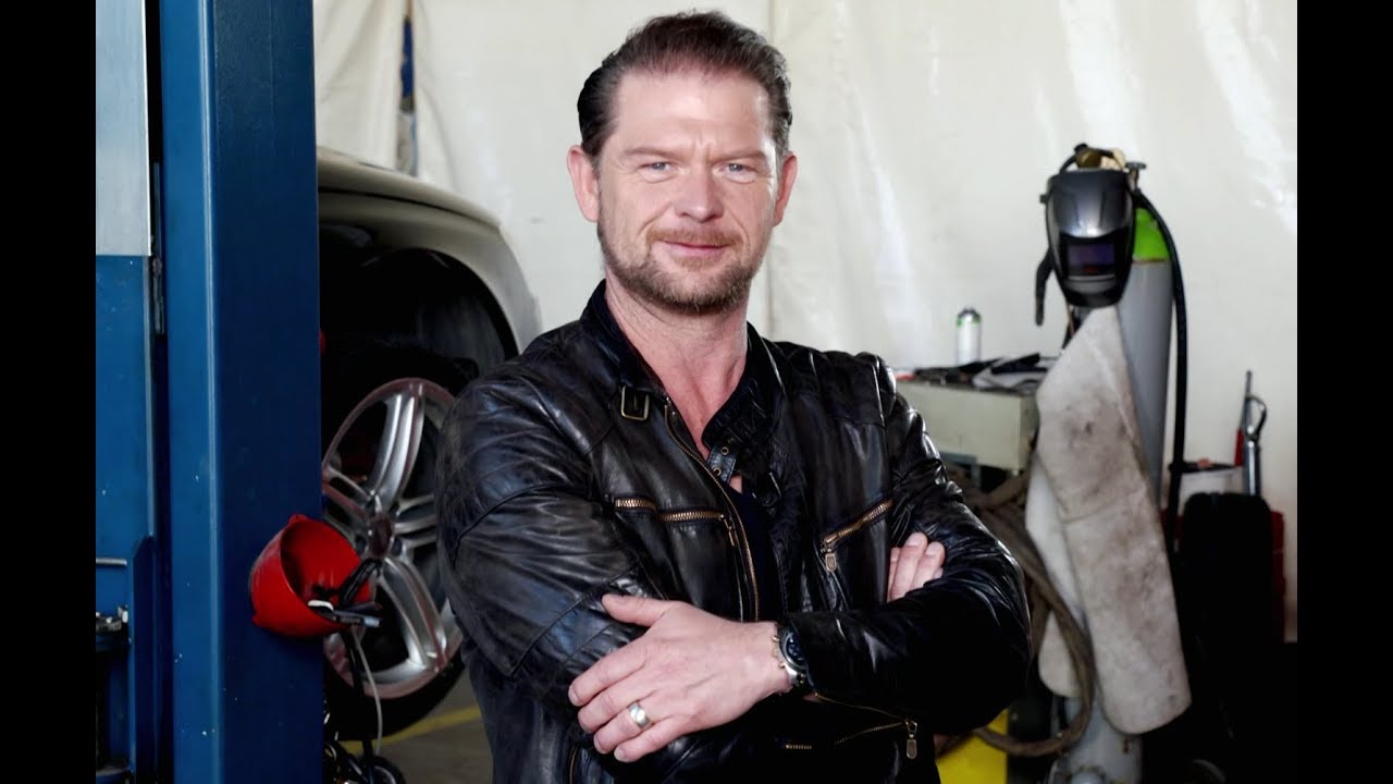 Det Müller empfiehlt Carly - YouTube