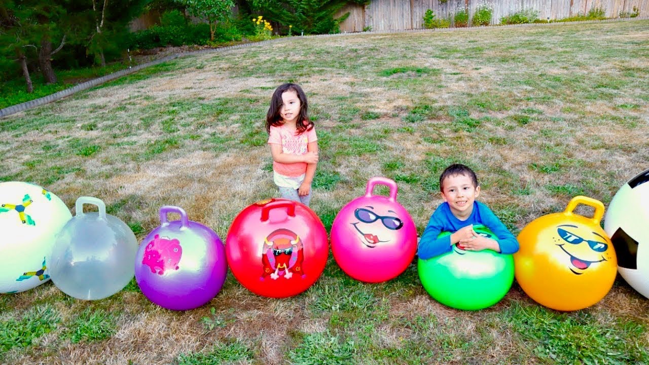 Giant Ball Race and Learn Colors for Toddlers and Children - YouTube