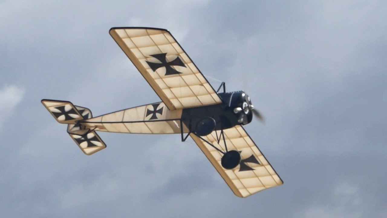 Scratch-built Pfalz E1 - YouTube