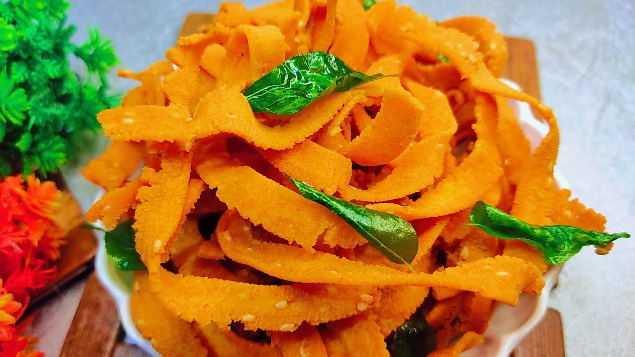 How to make Ribbon pakoda recipe in hindi / South Indian ribbon murukku ...