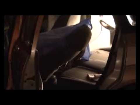 Boşanma davası açan eşini silahla..