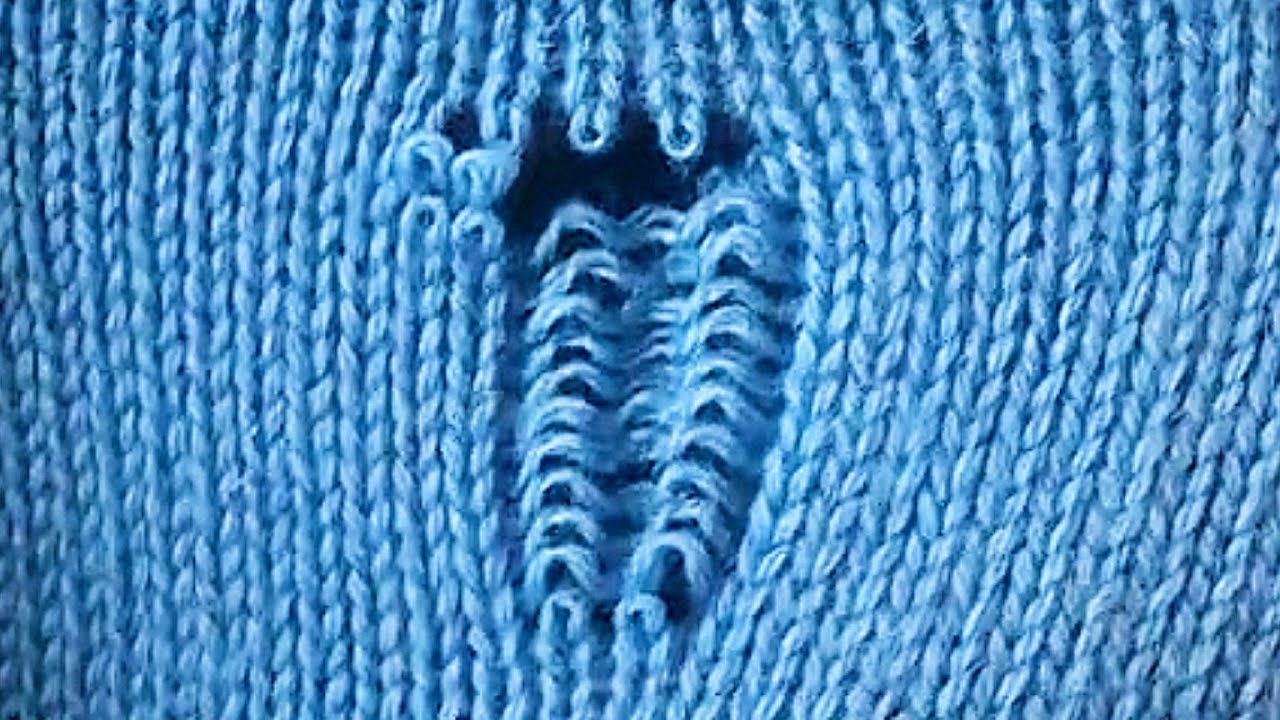 How to Repair the Broken Thread and Missing Stitch in the Sweater - YouTube