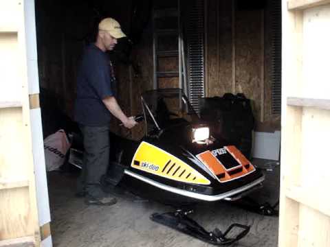 Newly rebuilt 1974 Ski-doo TNT 440 SM - YouTube