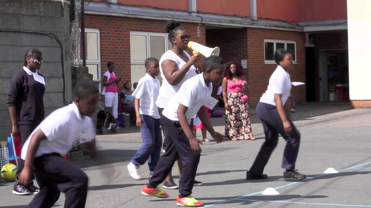 Hyland House Sports Day 2014 - YouTube