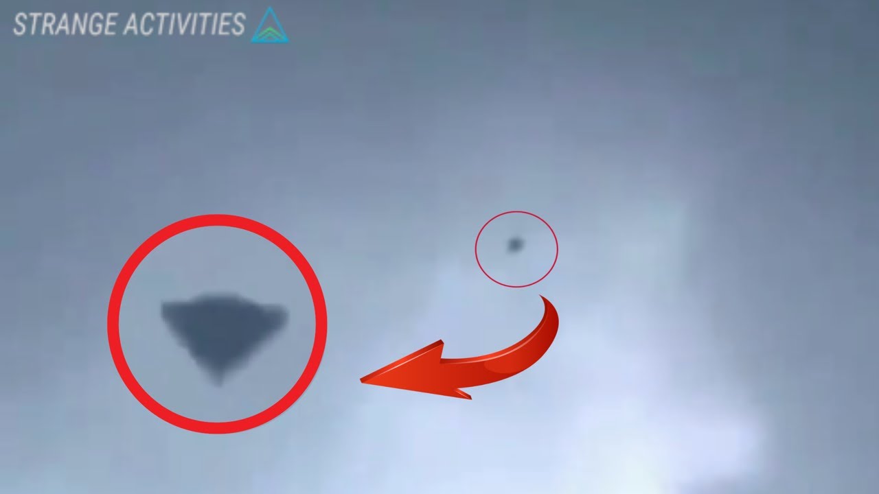 Incredible UFO Over Australia | Multiple Pyramid Shaped UAP Making ...