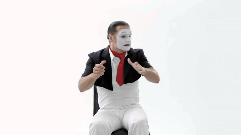 No distraction while driving - Texting while driving - TV Commercial ...