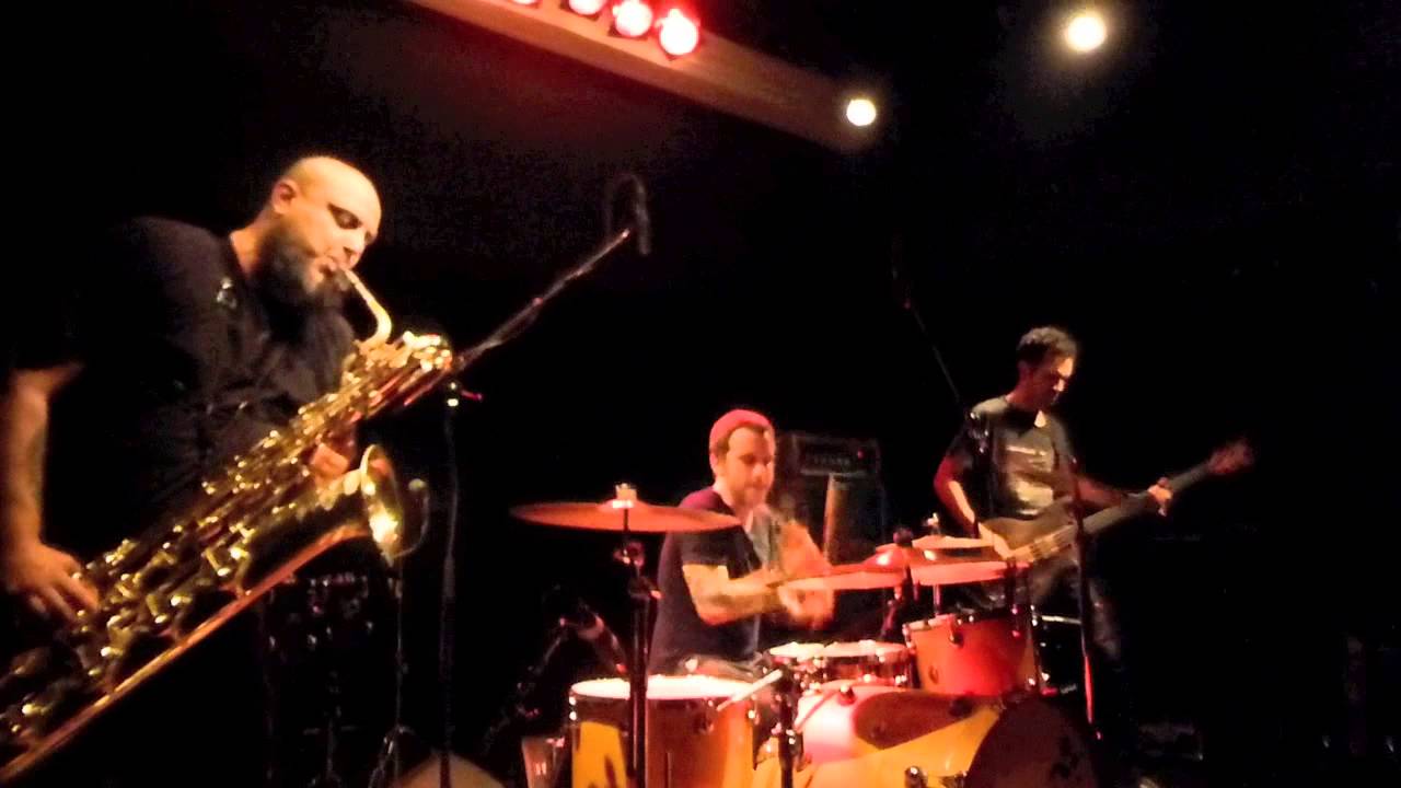 Zu live - YouTube