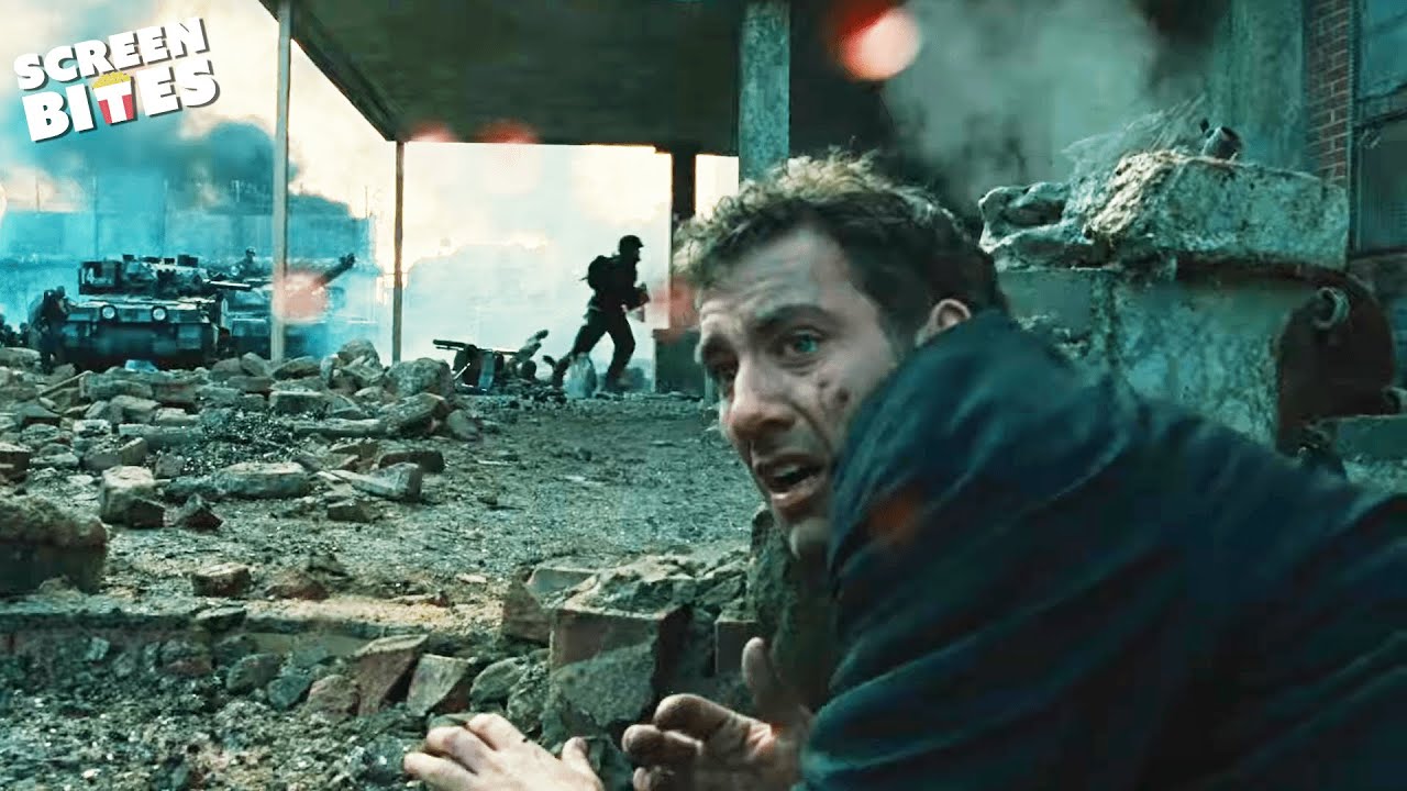 Escaping The Warzone (One-Shot Scene) | Children Of Men (2006) | Screen ...